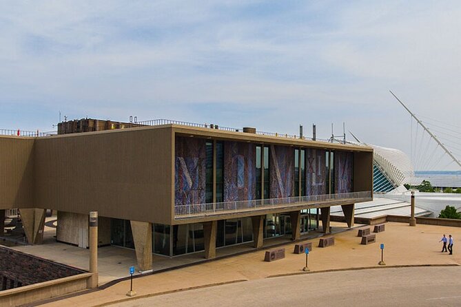 Sightseeing in Milwaukee – Walking Tour 2024 | City Baloon Tours